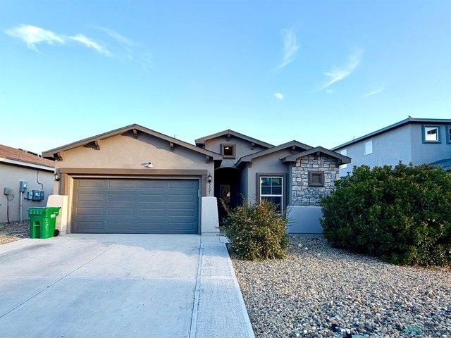 5307 W Big Red Rd, Hobbs, NM 88240