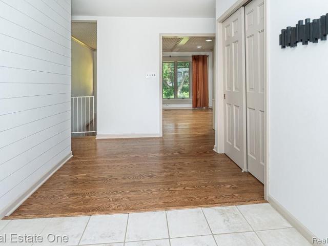 53081 Scenic Drive