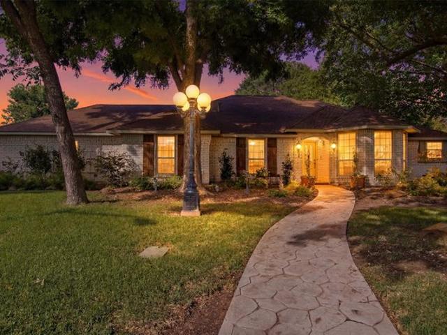 5308 Dixie Cir, Sachse, TX 75048