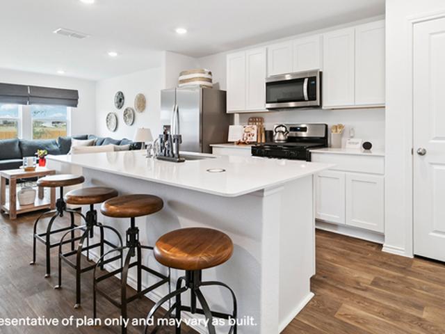 5308 Kenora Crest