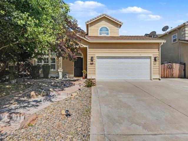 5308 Spaulding Ct, Riverbank, CA 95367