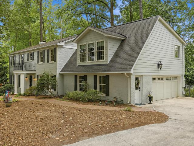 5309 N Hills Drive