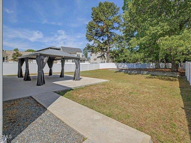 5309 Neuse Forest Rd, Raleigh, NC 27616