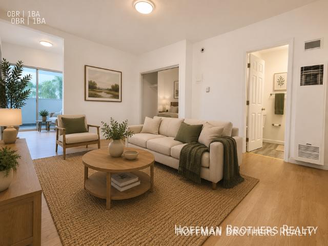 5309 Agnes Ave Valley Village, CA 91607