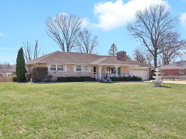 5309 Thornleigh Dr, Indianapolis, IN 46226