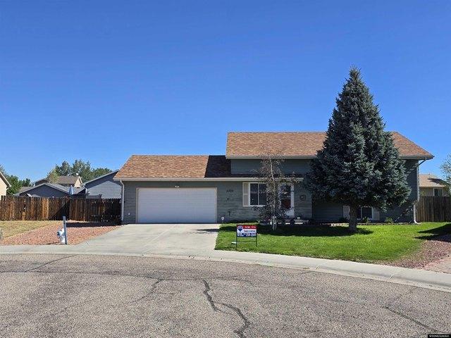5309 Ute Cir, Bar Nunn, WY 82601