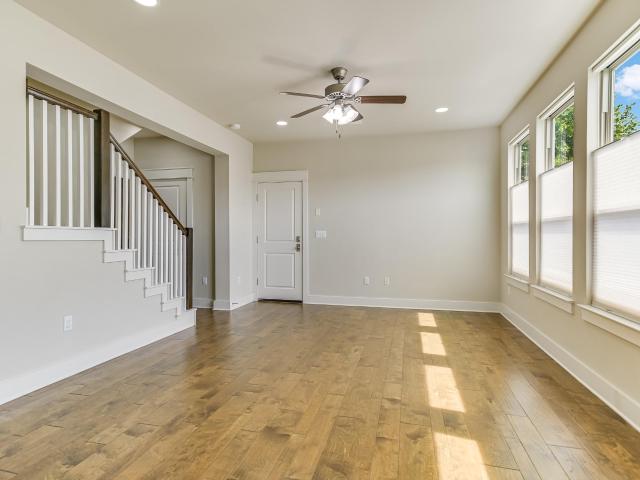 5309 William Holland Ave # 8