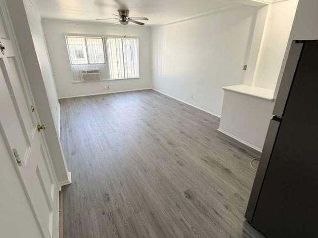 5309 5315 Whitsett Avenue 1 Bedroom Apartment for Rent at 5309 Whitsett Ave, Los Angeles, CA 91607 Valley Village