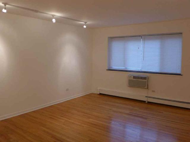 5300 N Sheridan 1 Bedroom Apartment for Rent at 5300 N Sheridan Rd, Chicago, IL 60640 Edgewater