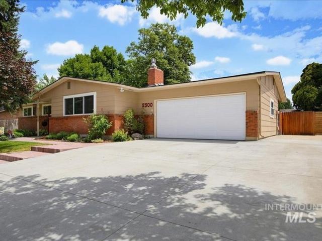 5300 N Warrington Dr, Boise, ID 83704