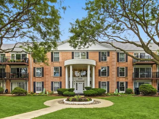 5300 Carriageway Dr Apt 107, Rolling Meadows, IL 60008