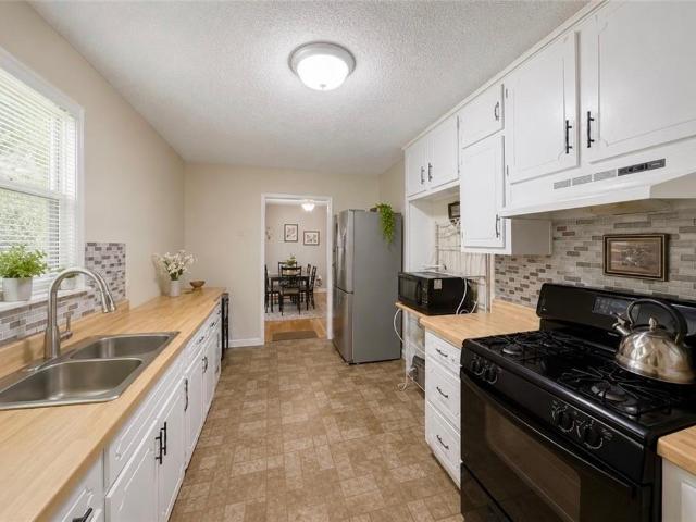 5300 Cedar Rock Drive