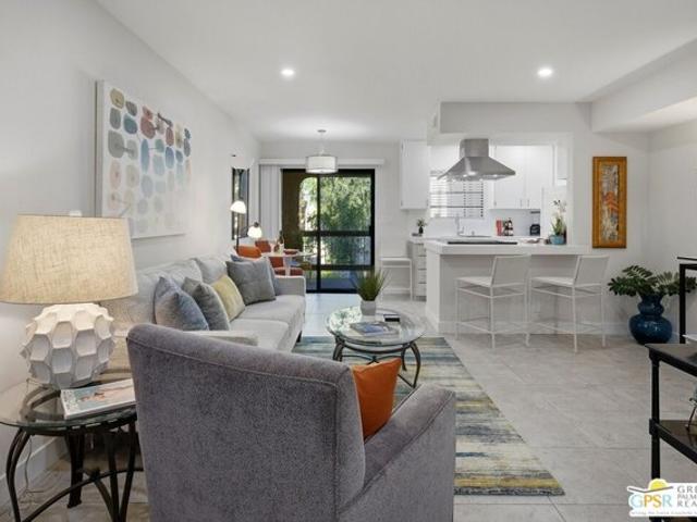 5300 E Waverly Dr Unit I, Palm Springs, CA 92264