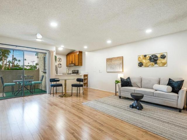 5300 E Waverly Drive M4115