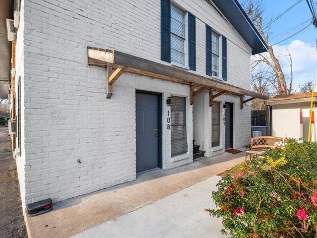 5300 Guadalupe St Apt 108, Austin, TX 78751