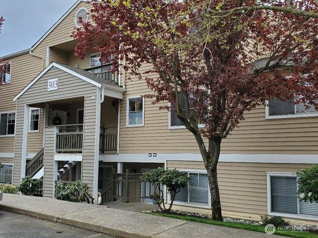 5300 Harbour Pointe Blvd Unit 303D, Mukilteo, WA 98275