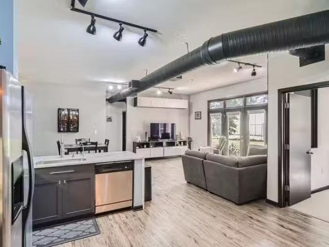 5300 Peachtree Rd #605, Atlanta, GA 30341 MLS 7429797