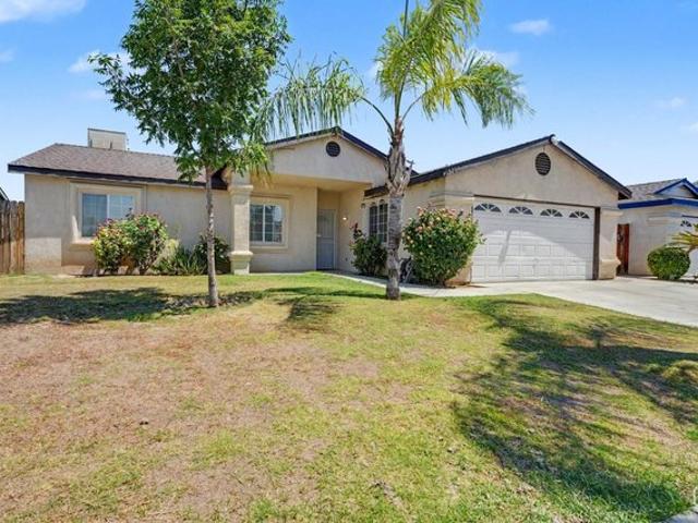 5300 Plute Pass St, Bakersfield, CA 93307