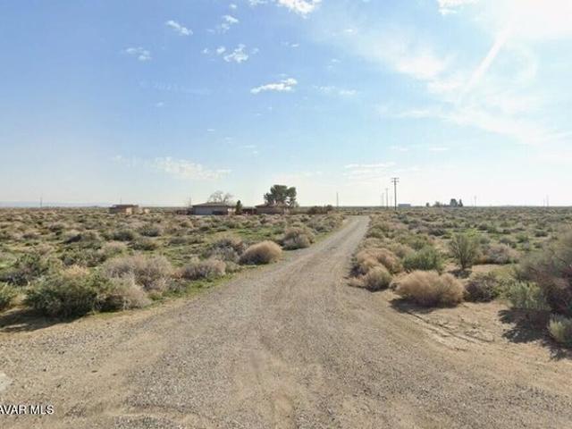 5300 W Cor Ave, Lancaster, CA 93536