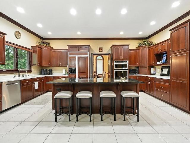 5300 W Autumn Springs Ct, Muncie, IN 47304 | MLS #202625