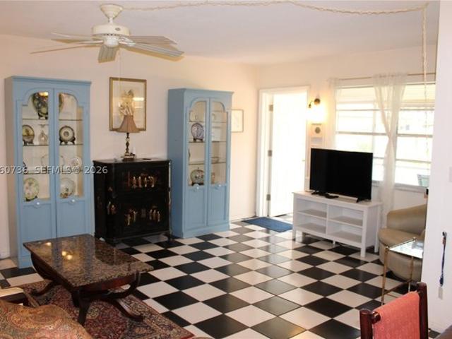 5300 Washington St Apt H134, Hollywood, FL 33021