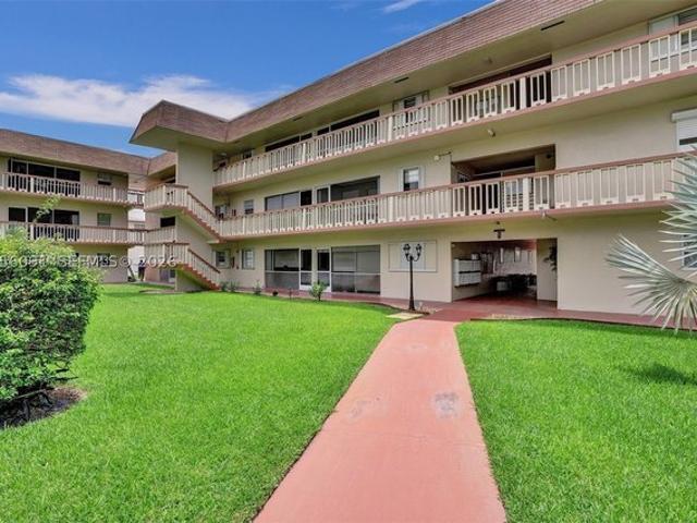 5300 Washington St Apt T220, Hollywood, FL 33021