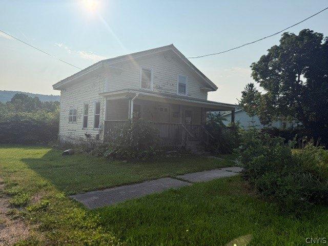 5300 West Rd, Munnsville, NY 13409