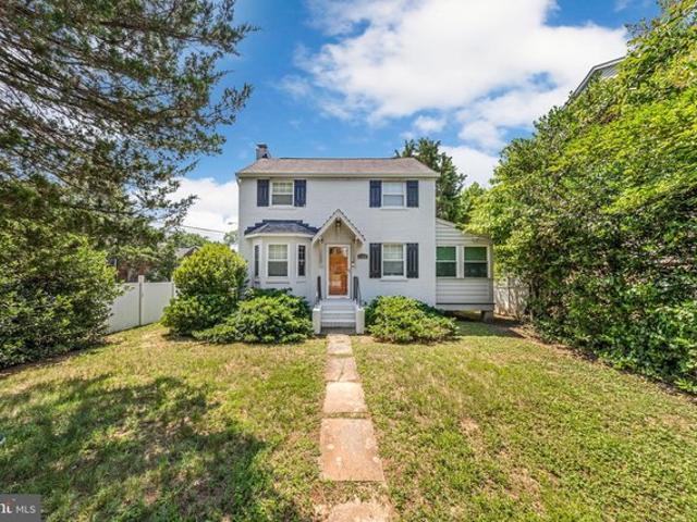 5300 Wilson Blvd, Arlington, VA 22205