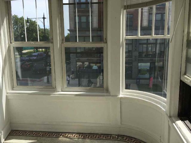 5300 5308 S. Hyde Park Boulevard 2 Bedroom Apartment for Rent at 5300 S Hyde Park Blvd, Chicago, IL 60615 Hyde Park