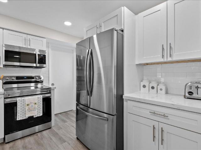 5301 NW 2nd Ave, Unit PHH, Boca Raton, FL 33487 | MLS #B26013 | Compass