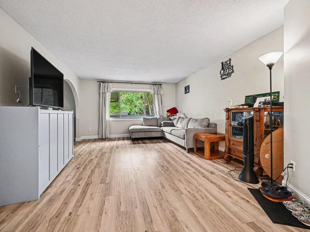 5301 Edgewood Drive