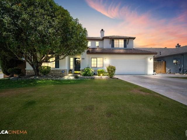 5301 Sand Dollar Ct, Bakersfield, CA 93312