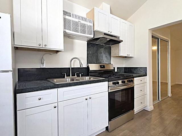 5301 5303 Cartwright Ave. 1 Bedroom Apartment for Rent at 5301 Cartwright Ave, Los Angeles, CA 91601 Mid Town North Hollywood