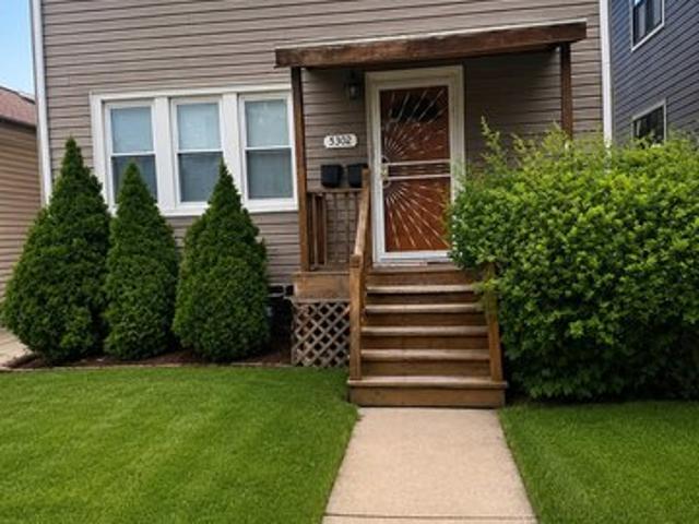 5302 N Luna Ave, Chicago, IL 60630