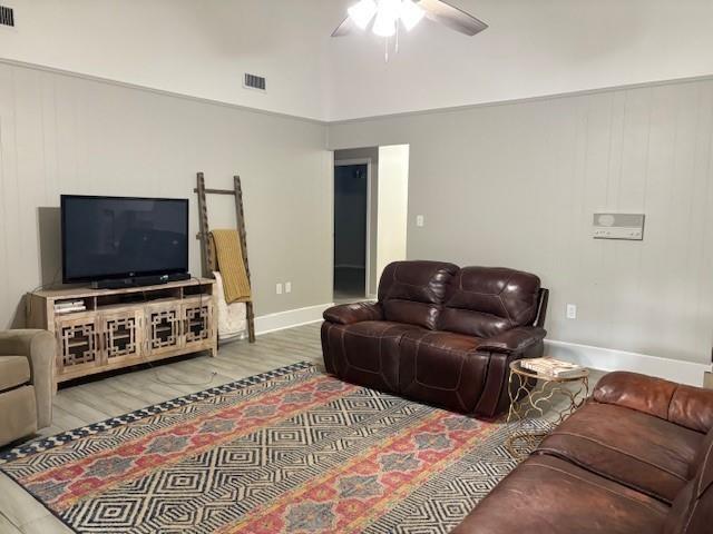 5302 Bright Star Trail, Arlington, TX 76017 | MLS #21144 | Compass