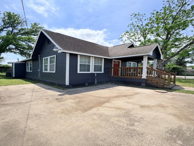 5302 Clay St, Houston, TX 77023 | MLS #35865 | Compass
