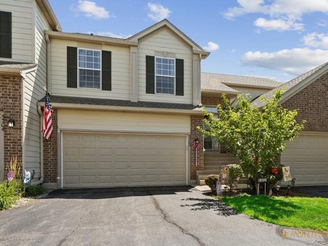 5302 Cobblers Xing, Mchenry, IL 60050