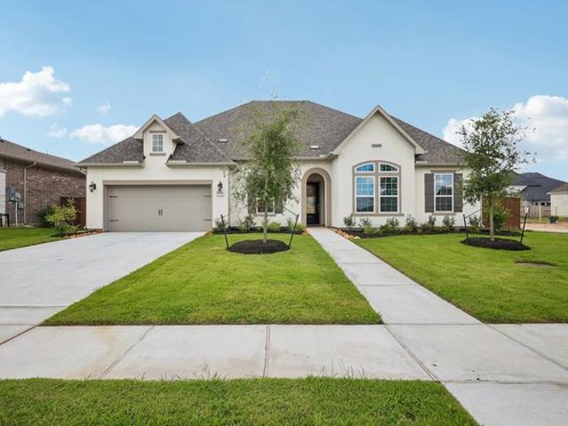 5302 Deer Valley Ct, Manvel, TX 77578