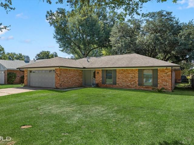 5302 Goldenrod Circle
