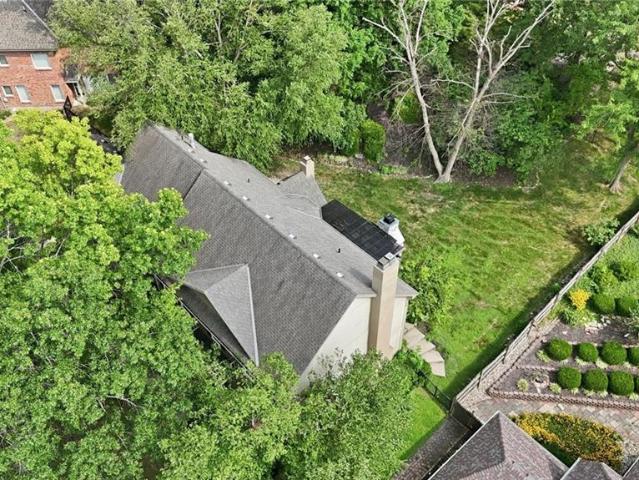 5303 NW 60th Terrace