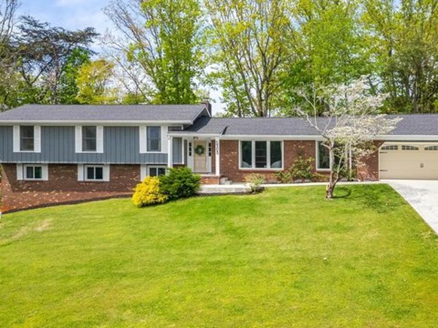 5303 Inlet View Ln, Hixson, TN 37343