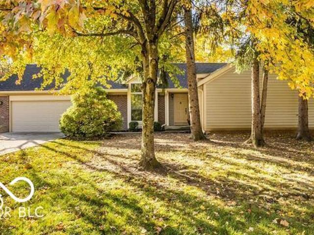 5303 Windridge Dr, Unit 172, Indianapolis, IN 46226 | MLS #22043 | Compass