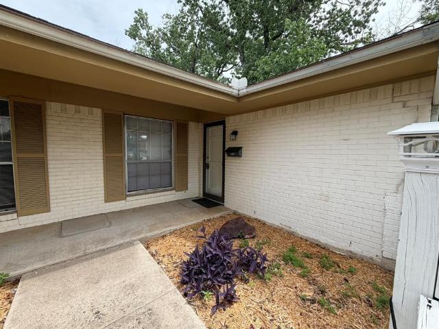 5303 Wooten Drive