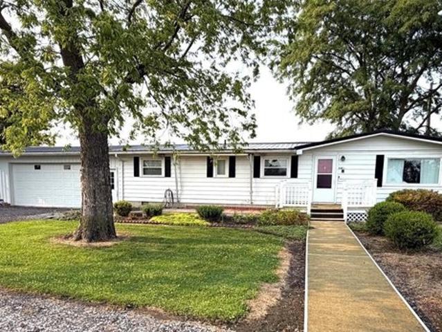 530 1/2 N Hazel St, Upper Sandusky, OH 43351