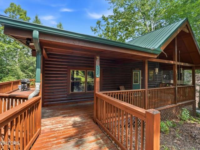 530 4 Chickasaw Gap Way, Pigeon Forge, TN 37863