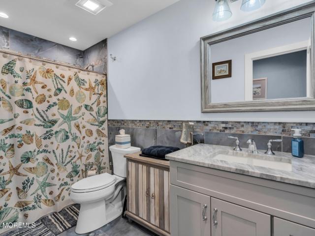 530 Bayview Dr, Toms River, NJ 08753 | MLS #22609