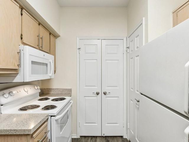 530 Buckingham 2 Bedroom Apartment for Rent at 530 Buckingham Rd, Richardson, TX 75081