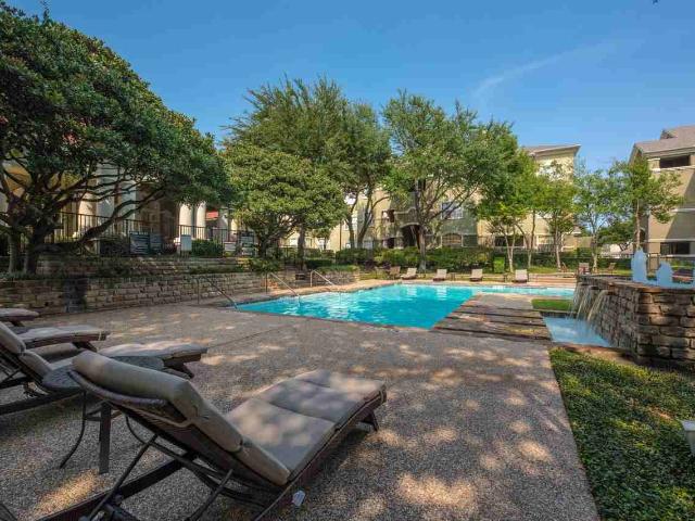 530 Buckingham 2 Bedroom Apartment for Rent at 530 Buckingham Rd, Richardson, TX 75081