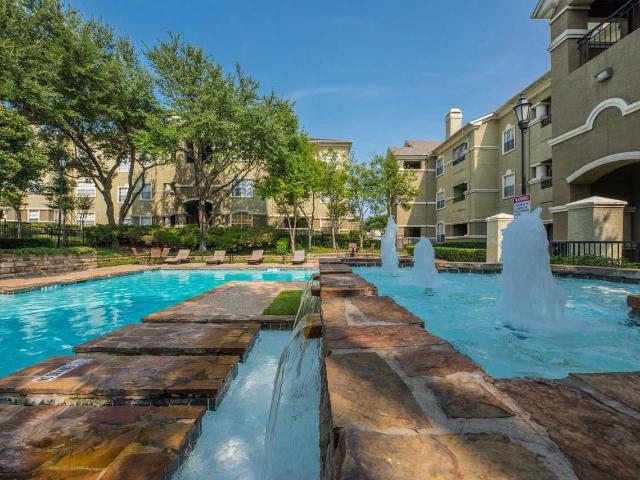 530 Buckingham 2 Bedroom Apartment for Rent at 530 Buckingham Rd, Richardson, TX 75081