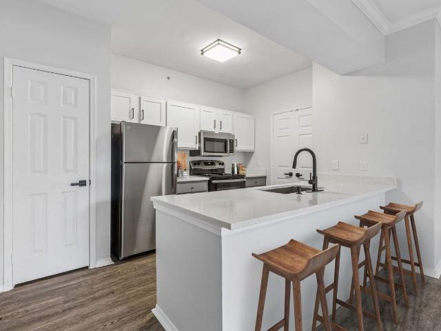 530 Buckingham 2 Bedroom Apartment for Rent at 530 Buckingham Rd, Richardson, TX 75081